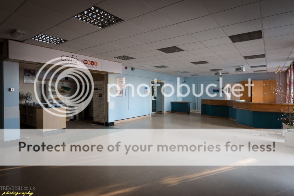 The Queen Elizabeth II Hospital - Welwyn Garden City - October 2015 ...